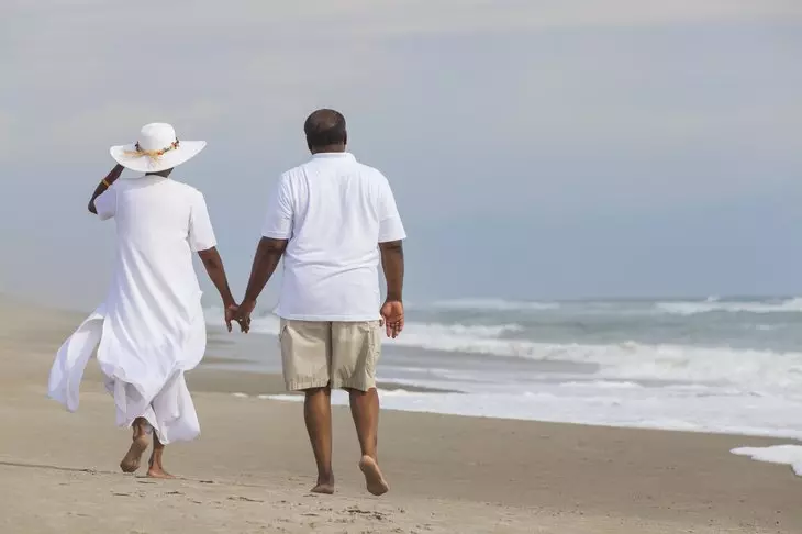 คู่รัก, ชายหาดอาวุโส