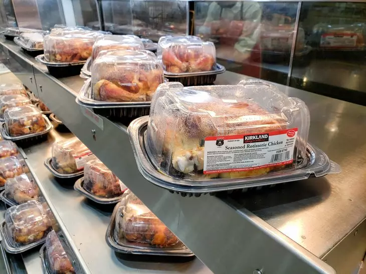 Costco's Kirkland Signature rotisserie කුකුල් මස්