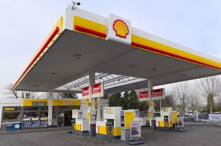 Stacioni i benzinës Shell