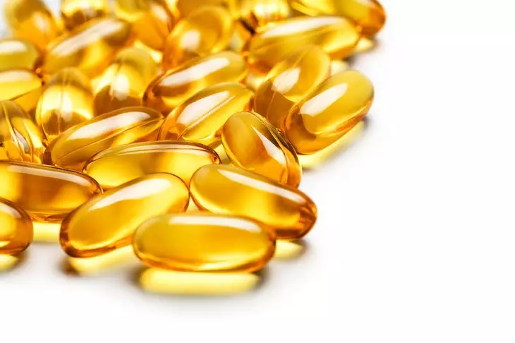 Vitamin E capsules