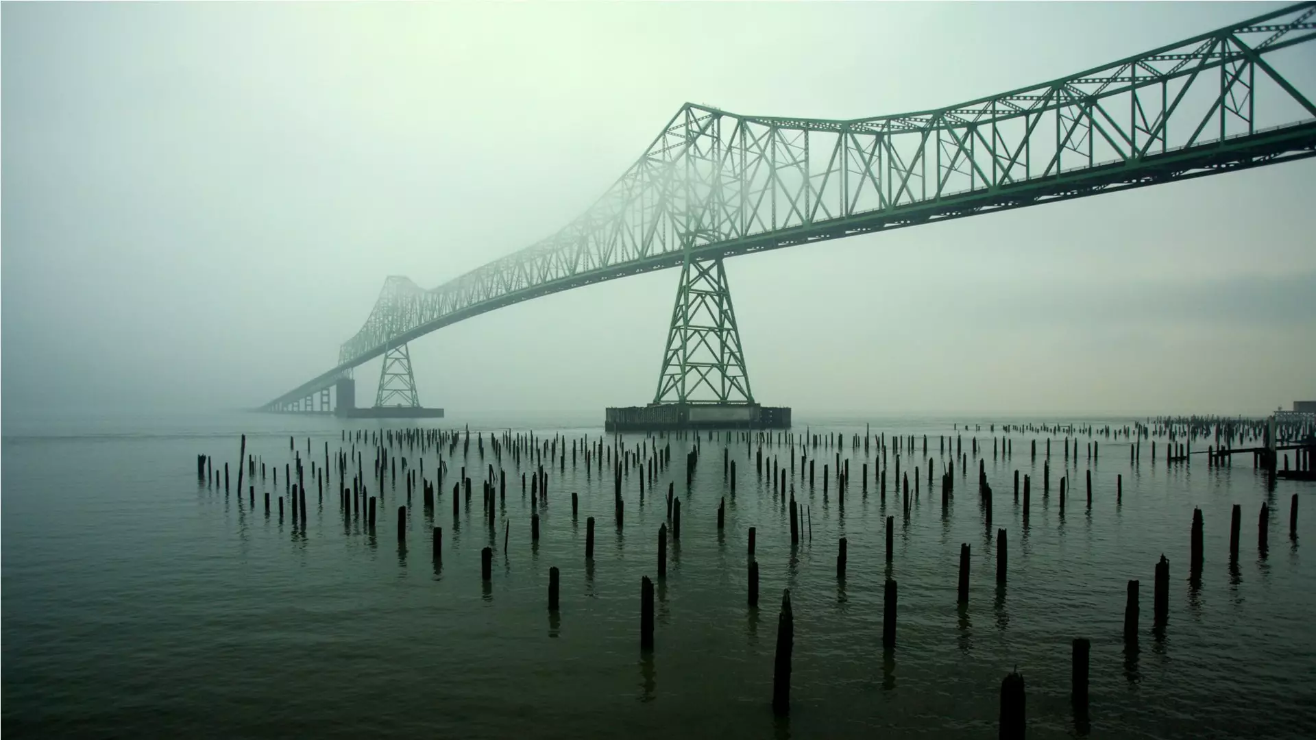 ‘The Bridge to Nowhere’ và 17 dấu ấn nổi tiếng khác của Quốc hội