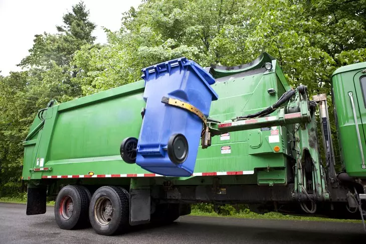 Recycling truck pick up bin