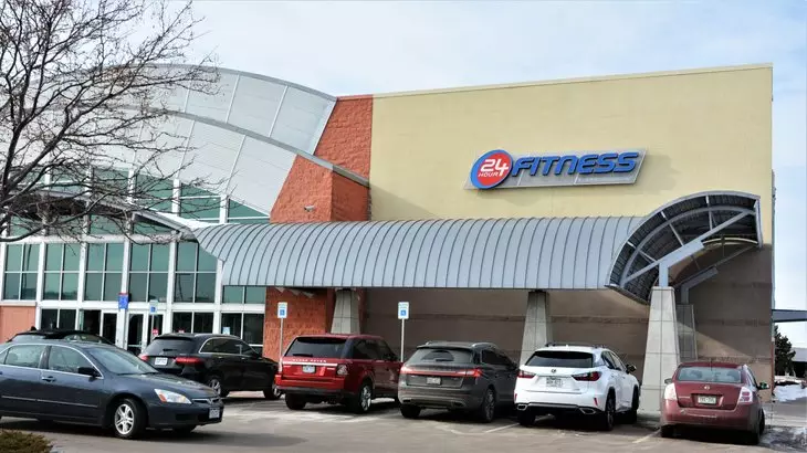 24 Hour Fitness gym