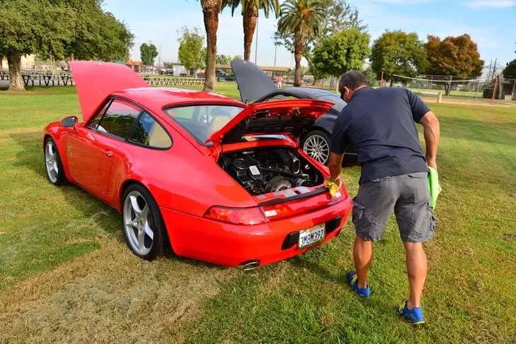 Porsche Carrera z roku 1995