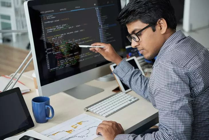 Programmer komputer