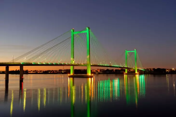 Tri-Cities Cable Bridge, Washington