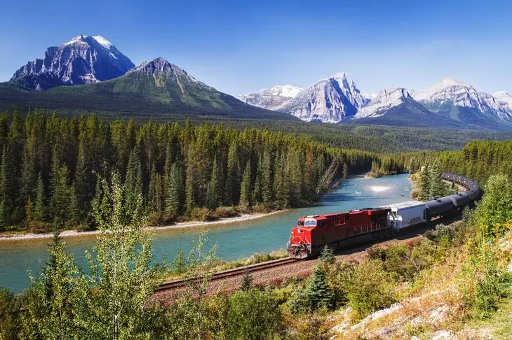 lokomotibo nga Canadian Rockies