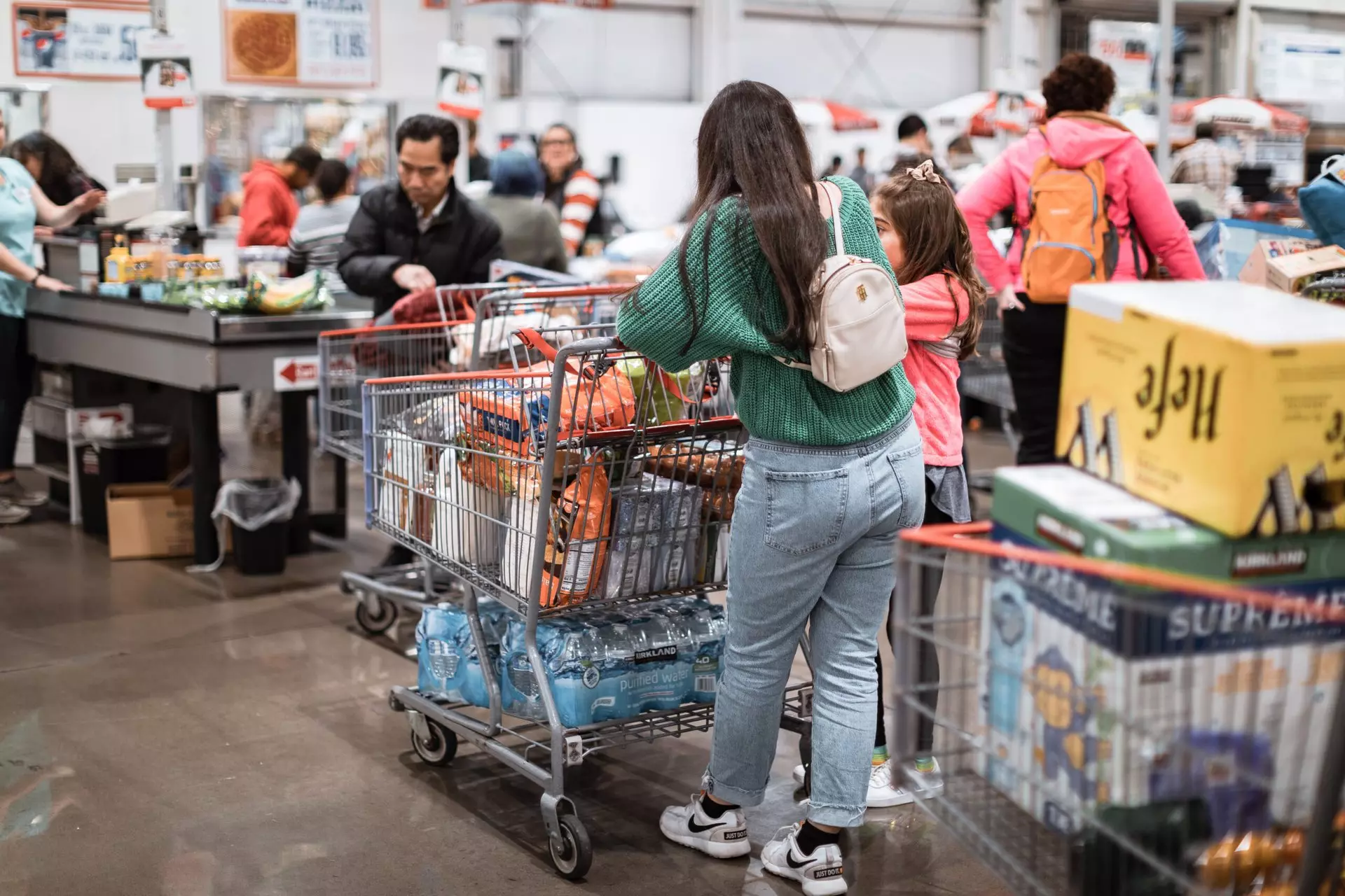 Купувачи на опашка в Costco