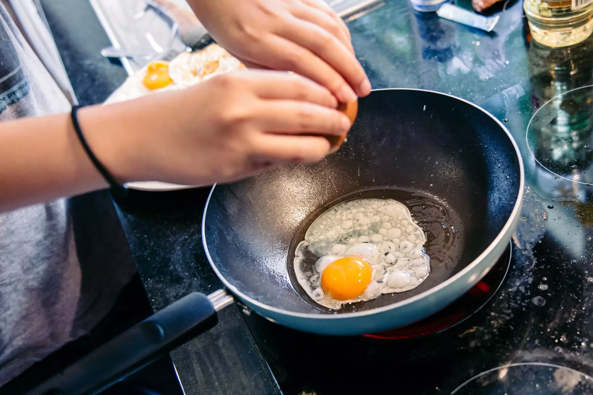 8 feil alle gjør når de koker egg